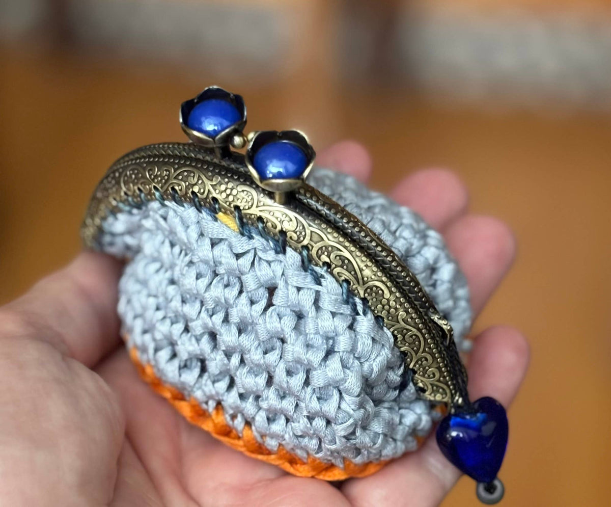 DIY Kiss Lock Clasp Change Purse – Cup of Intention